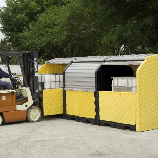 Ultra-Modular IBC Spill Pallet® - Outdoor Model - SpillContainment.com