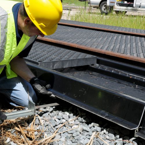Ultra-Track Pan - Composite Model - SpillContainment.com